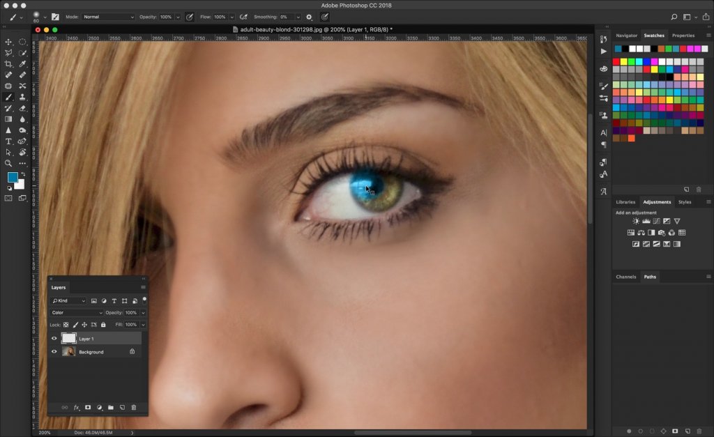 2 Steps to Change Eye Color in Photoshop - TrickyPhotoshop
