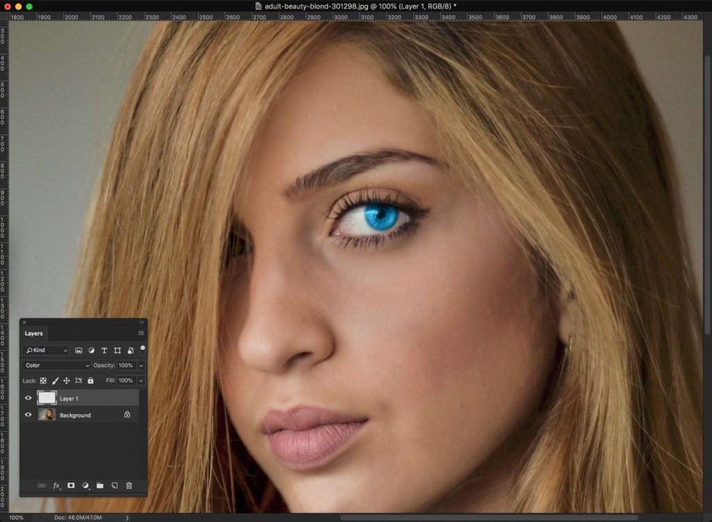 2 Steps to Change Eye Color in Photoshop - TrickyPhotoshop
